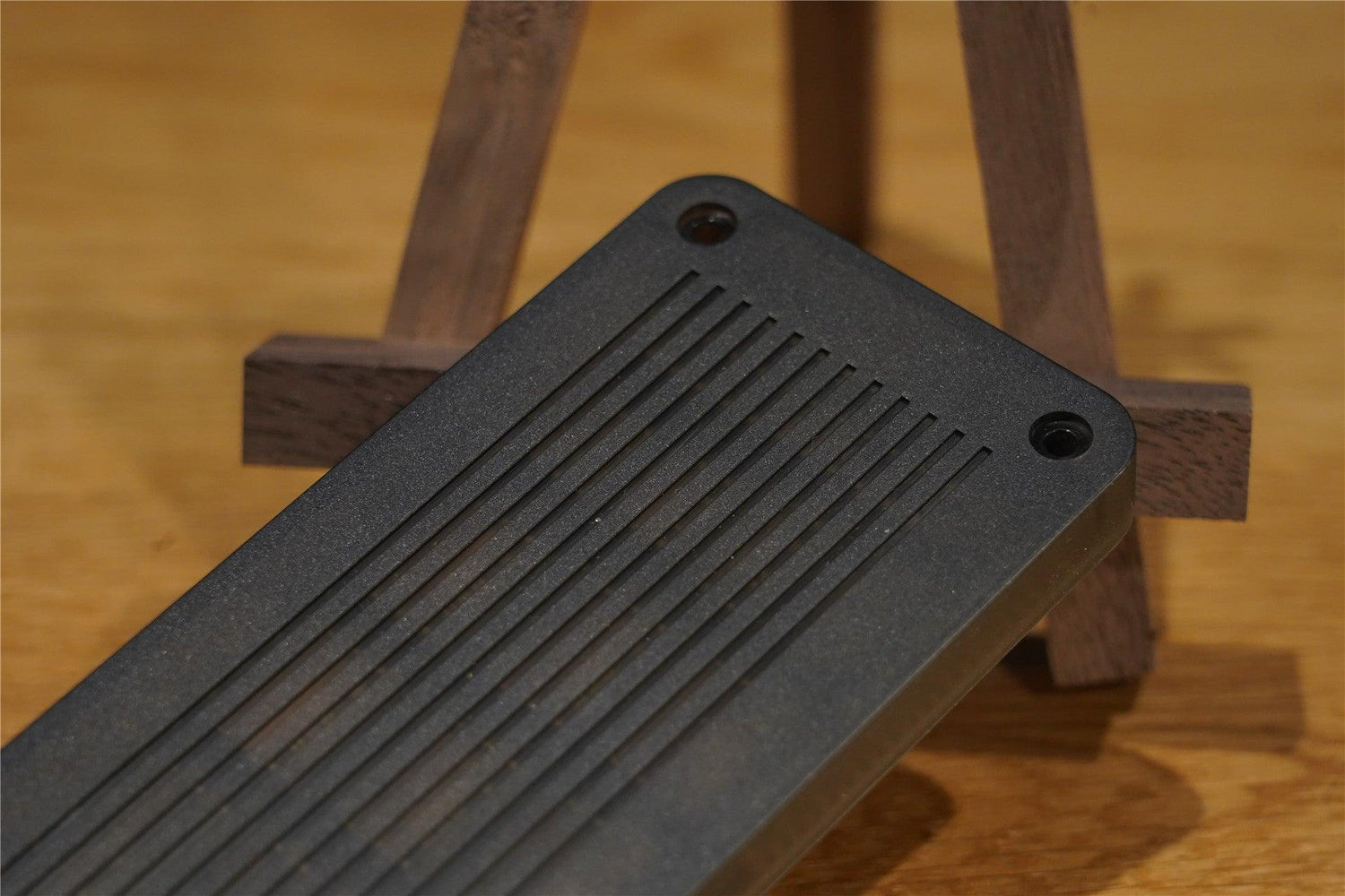 EleksEM Memory Card Holder