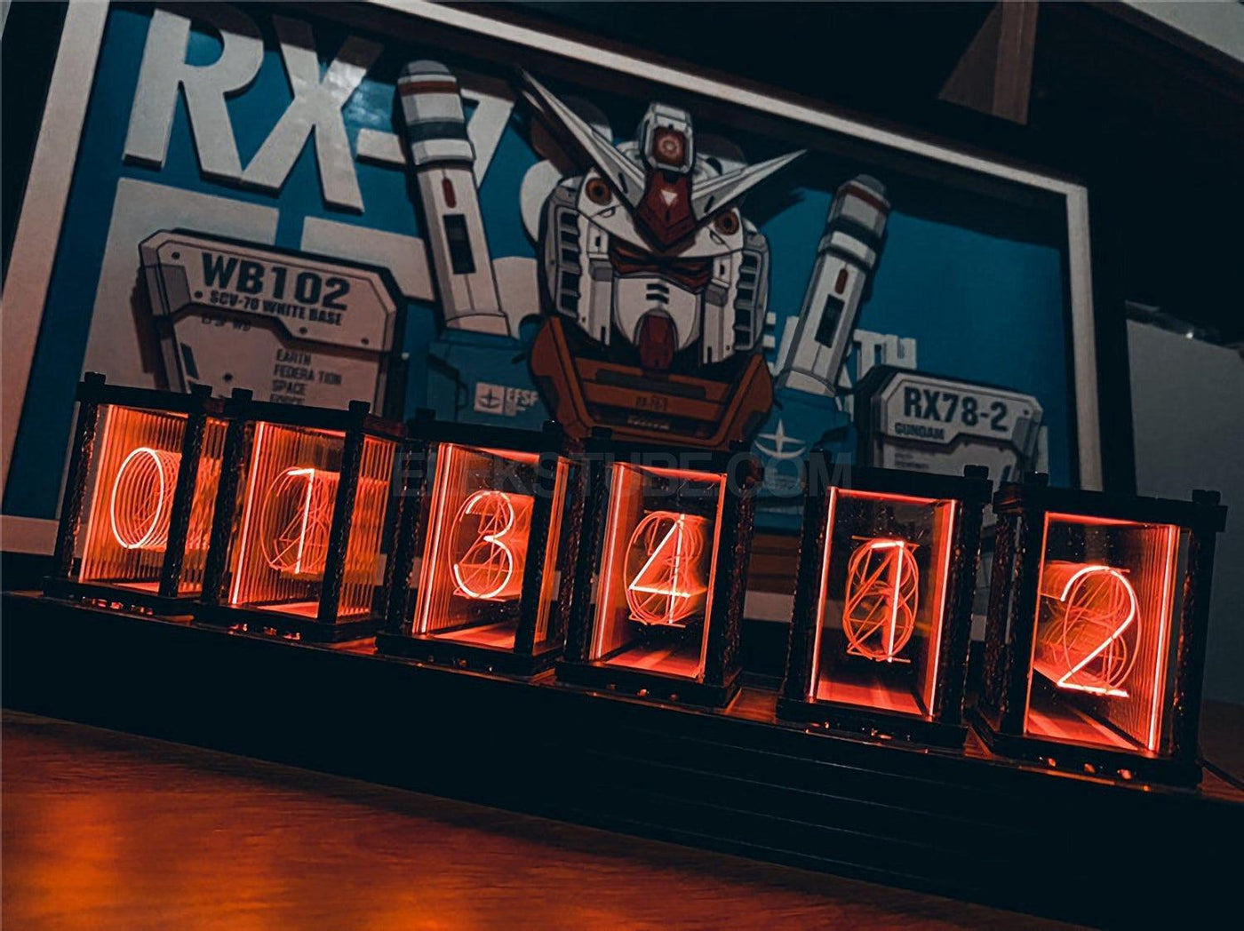 EleksTube R2 6-Bit Electronic LED Luminous Retro Glows Analog Nixie Tu