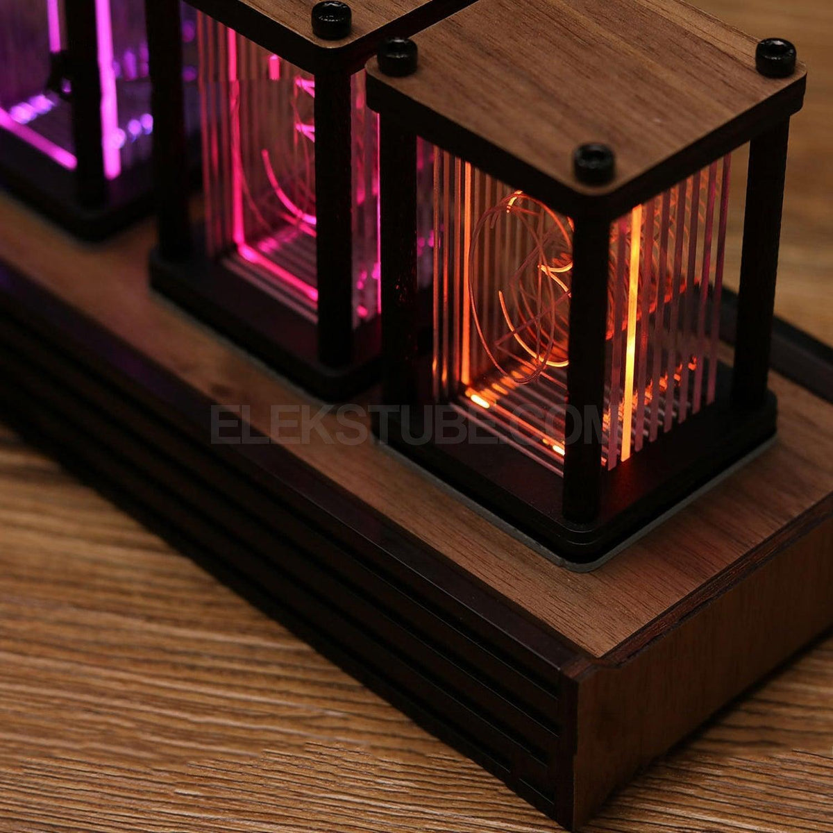 EleksTube R2 6-Bit Electronic LED Luminous Retro Glows Analog Nixie Tu